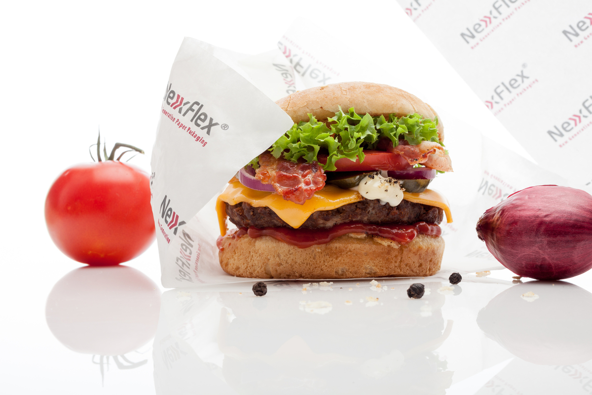 Sustainable burger wrapping paper for system catering - Koehler Paper